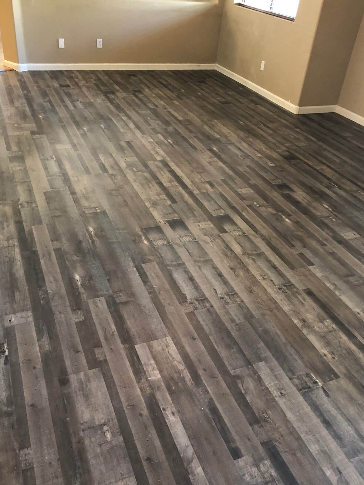 Flooring Installation Contractors Surprise AZ | GCS Flooring Company